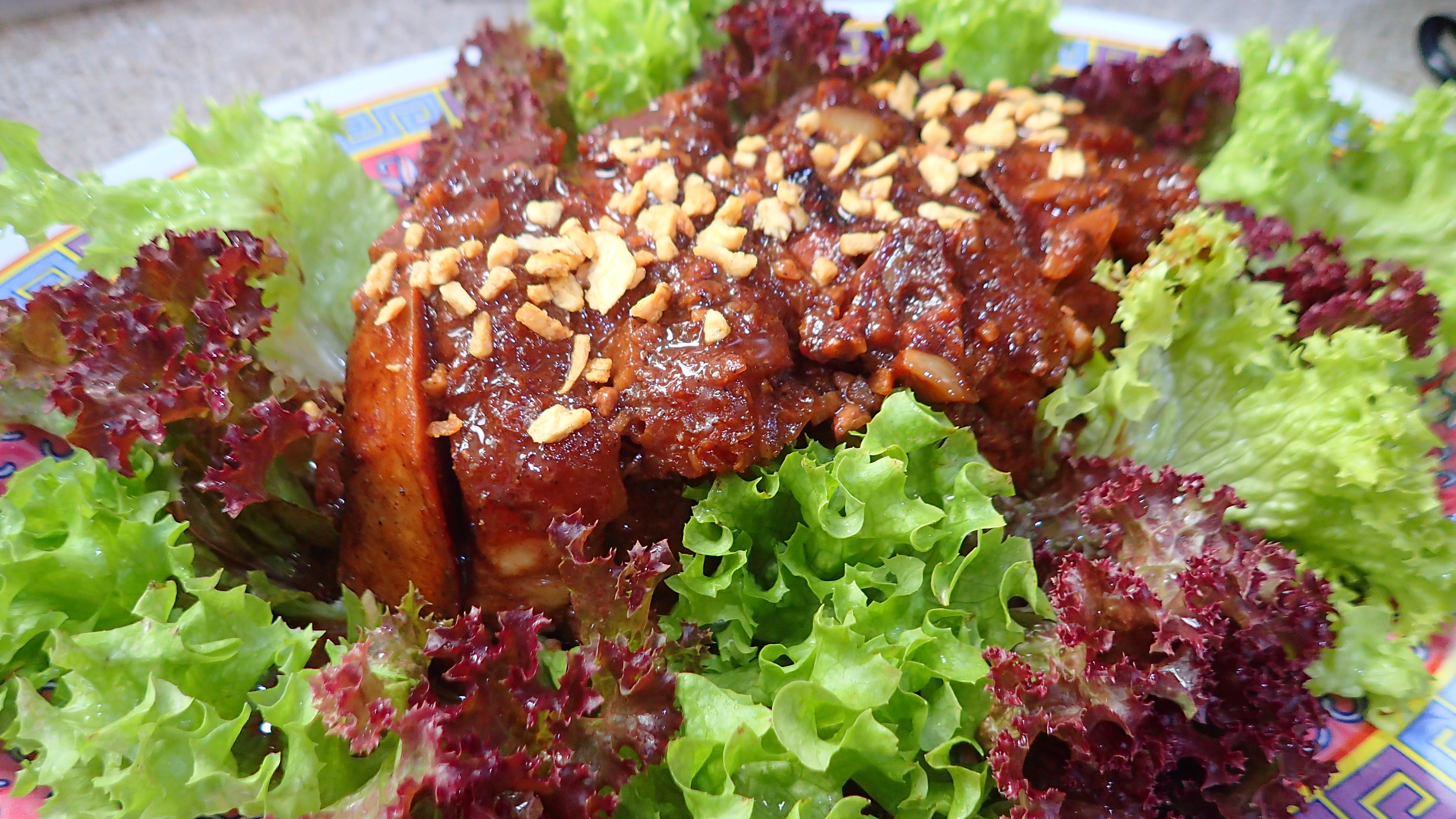 Hakka Kau Yuk芋頭扣肉 with Cantonese Crispy Roast Pork Belly 脆皮烧肉 - Just Julie